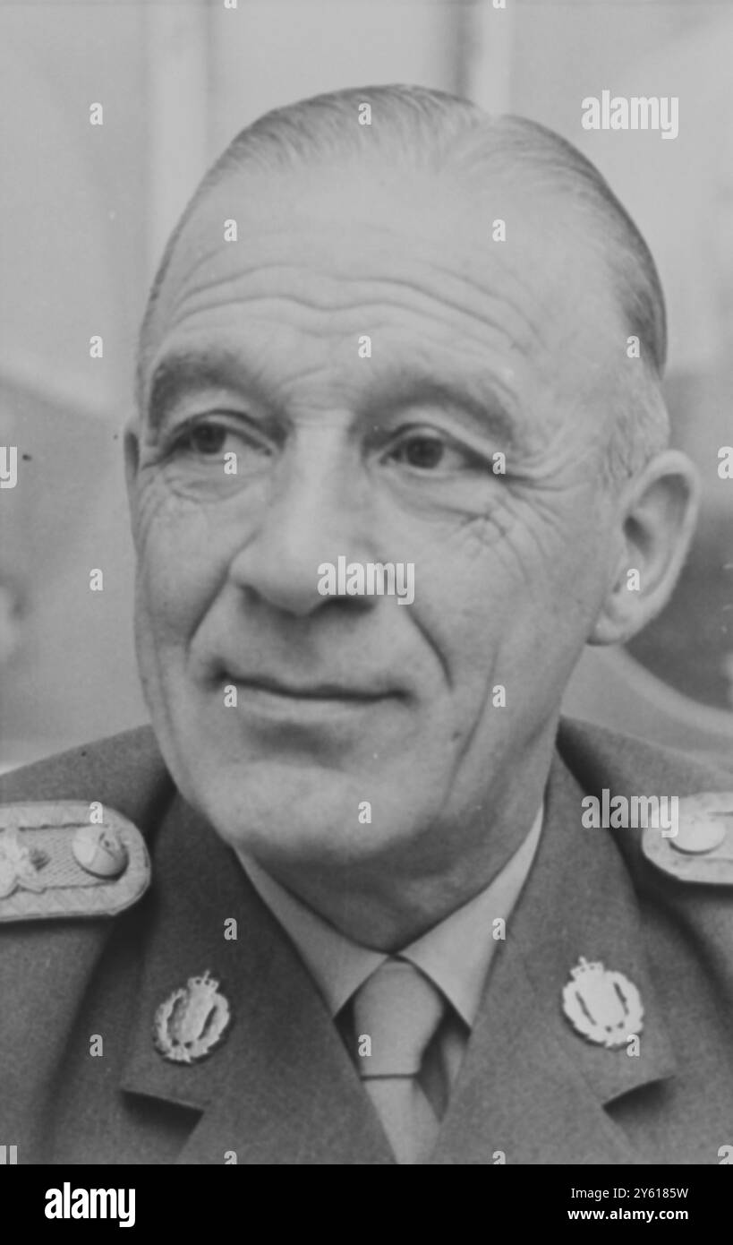 GENERAL VALDEMAR JACOBSEN PORTRAIT - NEW CHIEF OF DANISH ARMY / 5 JULY ...