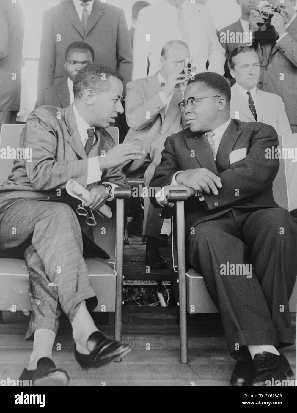 JOSEPH KASA-VUBU - FIRST PRESIDENT OF REPUBLIC OF CONGO WITH CROWN ...