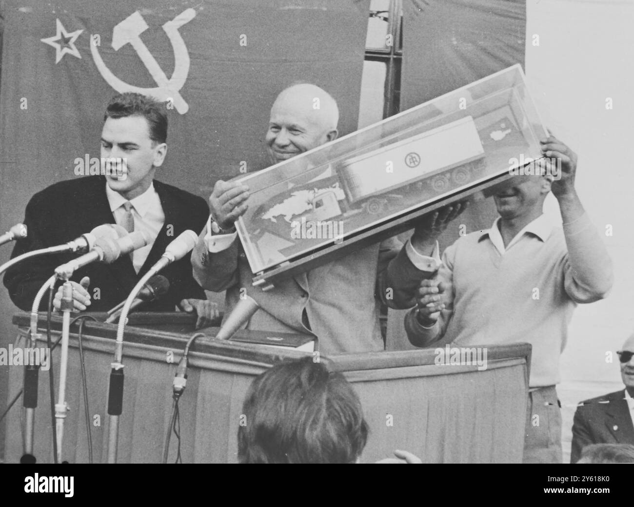 SOVIET PREMIER NIKITA KRUSHCHEV IN VIENNA FIAT FACTORY / 1 JULY 1960 ...