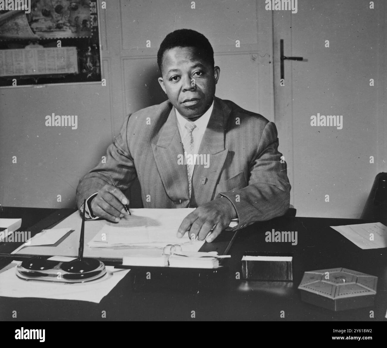 June 1960 congo Black and White Stock Photos & Images - Alamy
