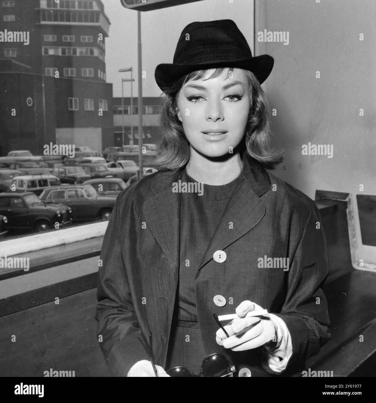 ROGAN BETH PORTRAIT / 25 JUNE 1960 Stock Photo - Alamy