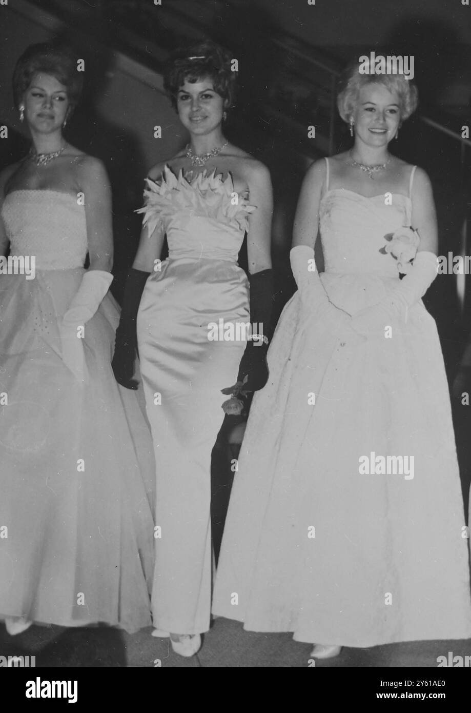 ABRAHAMSSON M BEAUTY CONTEST WINNERS 12 JUNE 1960 Stock Photo - Alamy
