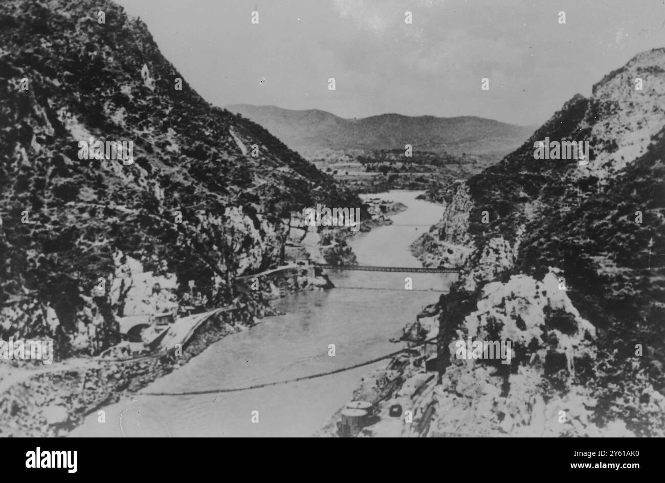 DAMS BHAKRA DAM UNDER CONSTRUCTION 11 JUNE 1960 Stock Photo - Alamy