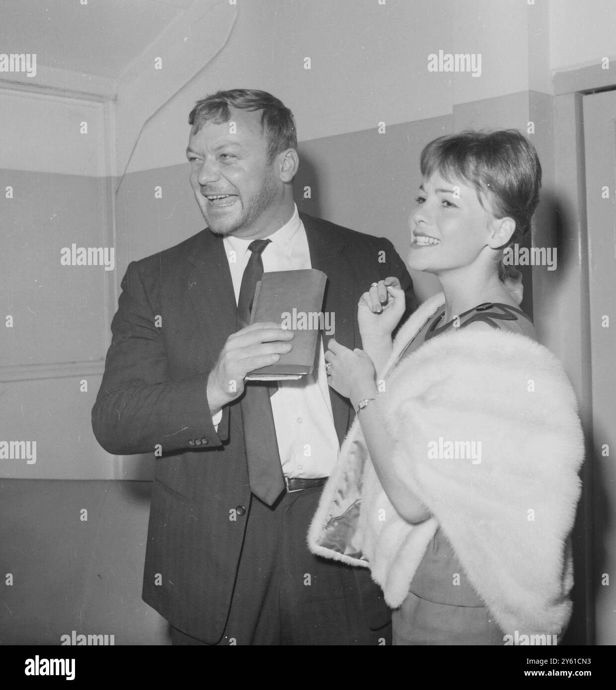 BENNETT JOHANNA HUSBAND RAY ALDO / 18 MAY 1960 Stock Photo - Alamy