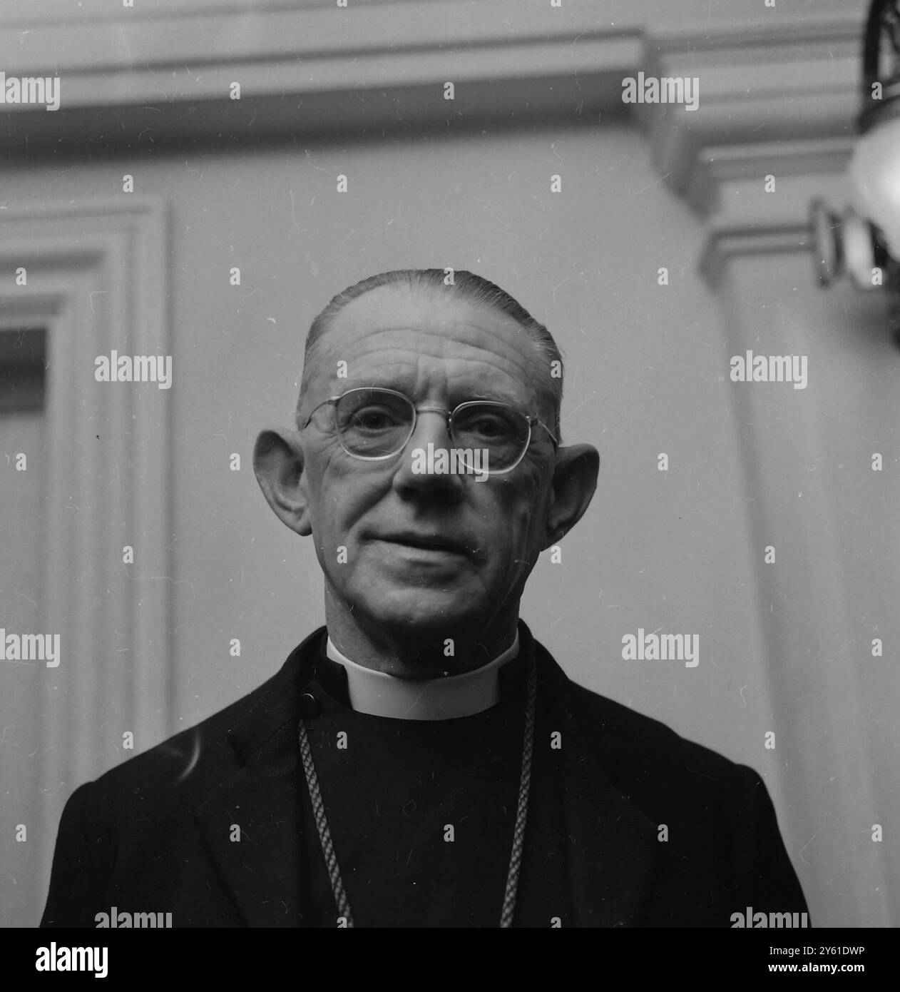 REV. AMBROSE REEVES - THE BISHOP OF JOHANNESBURG 11 MAY 1960 Stock ...
