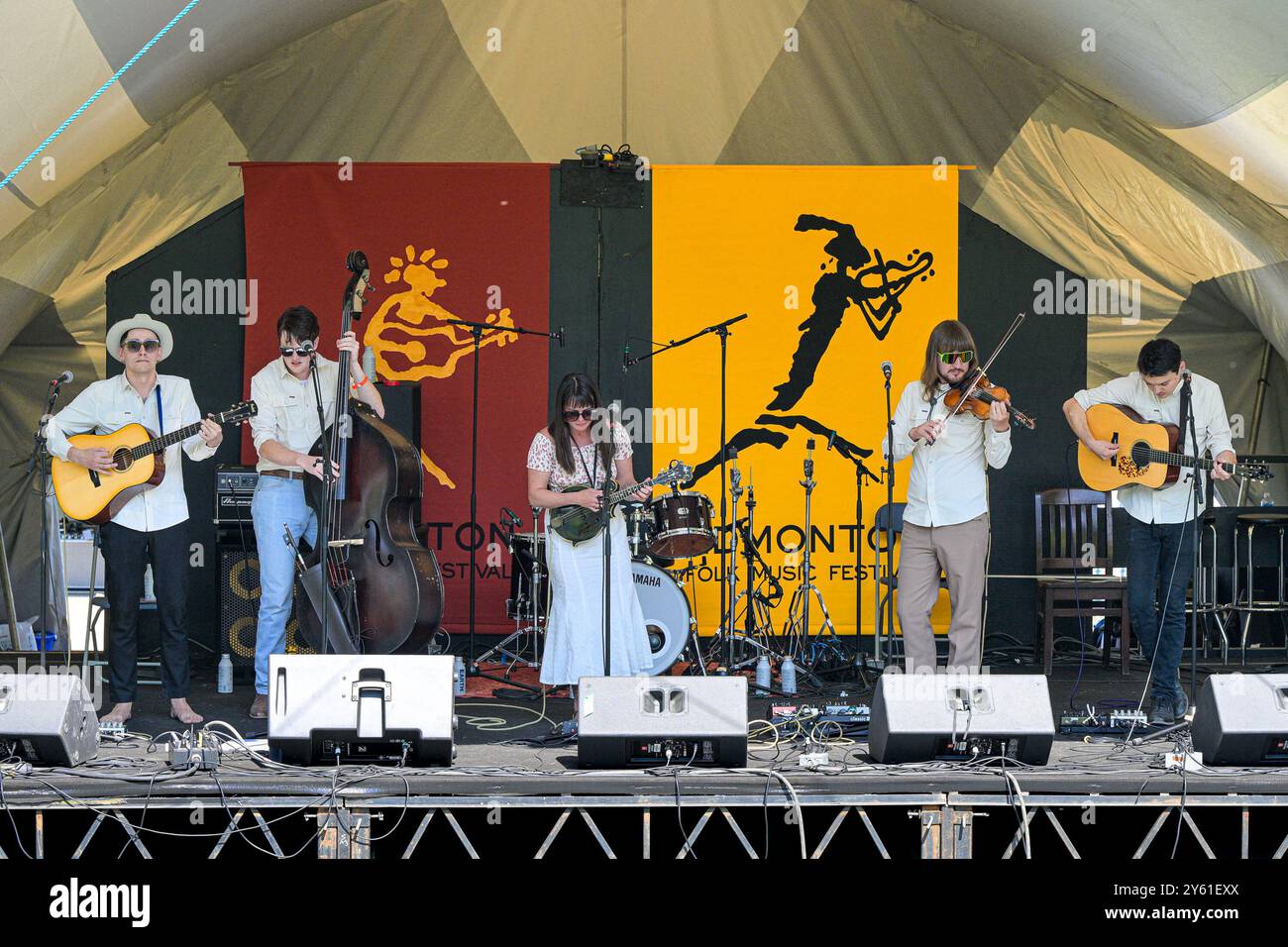 Blue band lee hi-res stock photography and images - Alamy