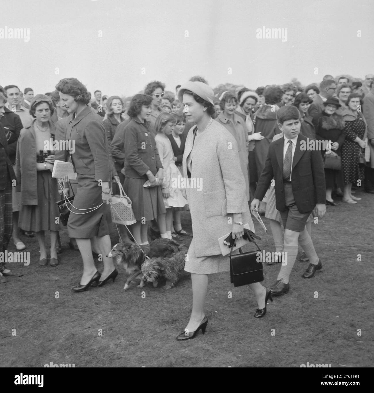QUEEN ELIZABETH II WITH PRINCE CHARLES AT ASCOT JUMPING SHOW 30 APRIL ...