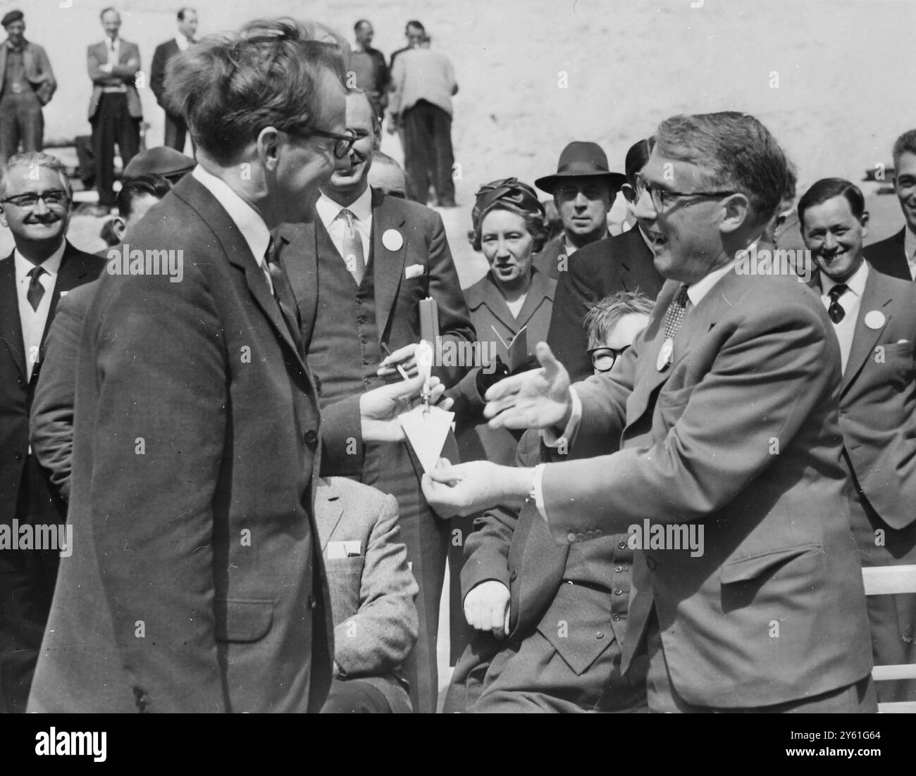 Dragon reactor hi-res stock photography and images - Alamy