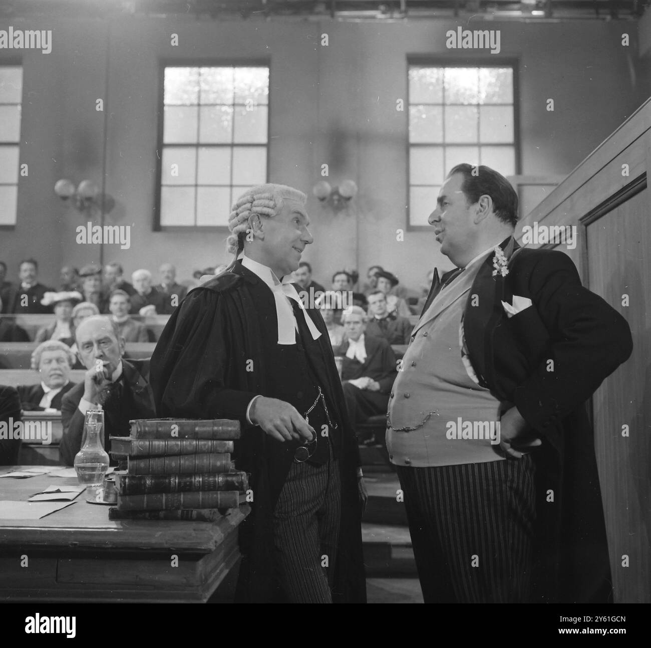 FILMS OSCAR WILDE WITH SIR RALPH RICHARDSON ROBERT MORLEY 26 APRIL 1960 ...