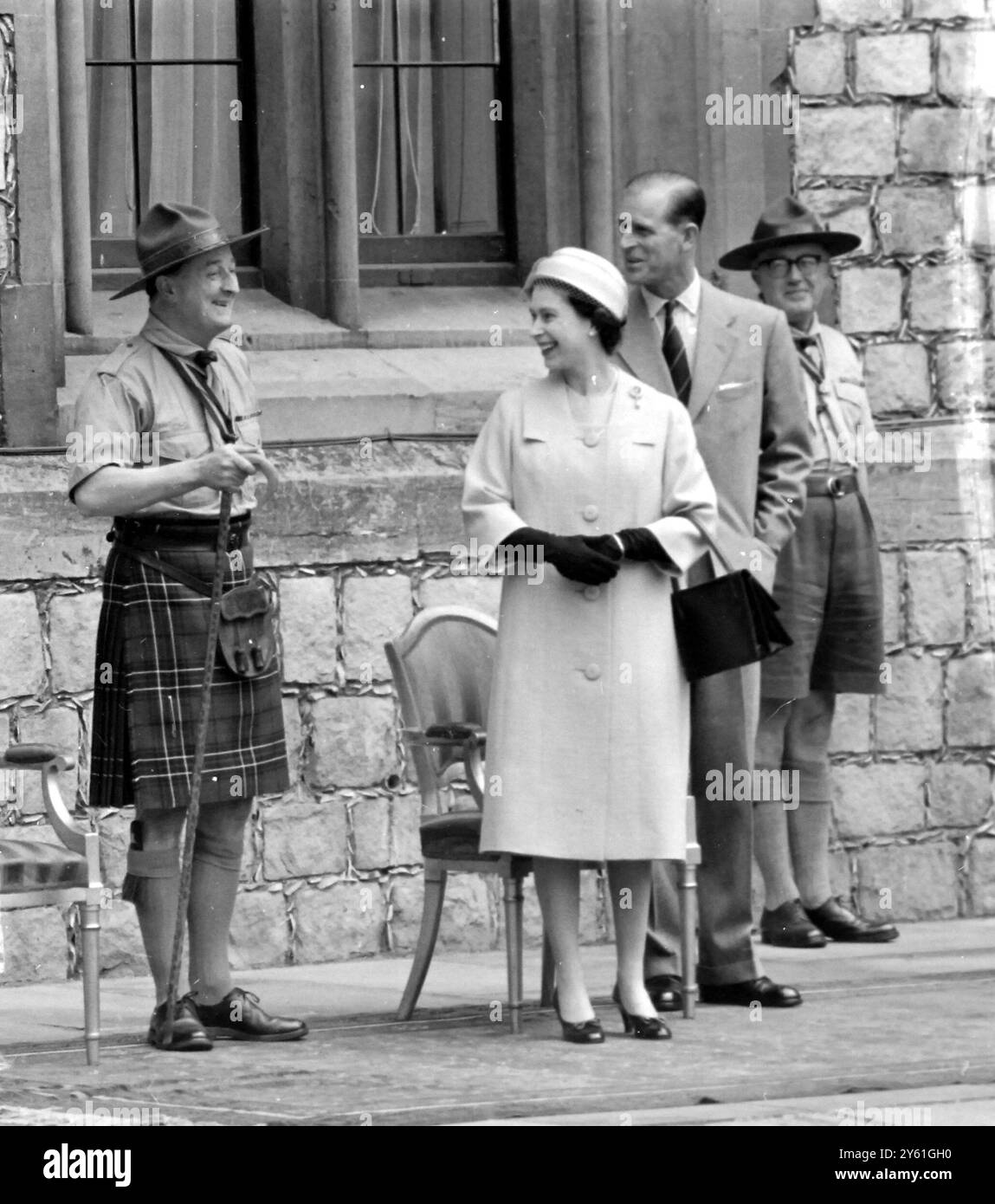 Queen elizabeth commonwealth 1960 Black and White Stock Photos & Images ...
