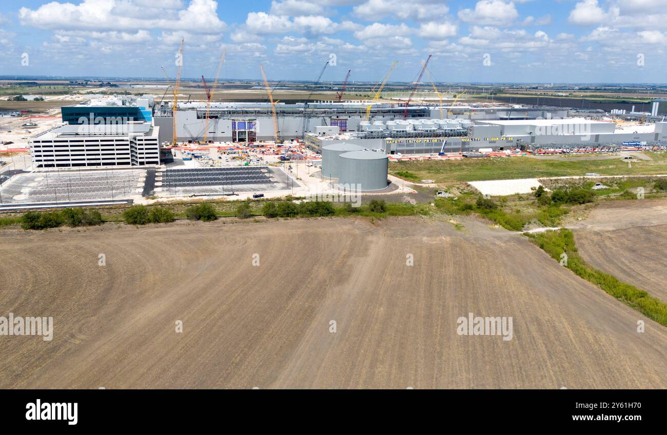 Taylor, Texas, USA. 20th Sep, 2024. Construction continues on Samsung's ...