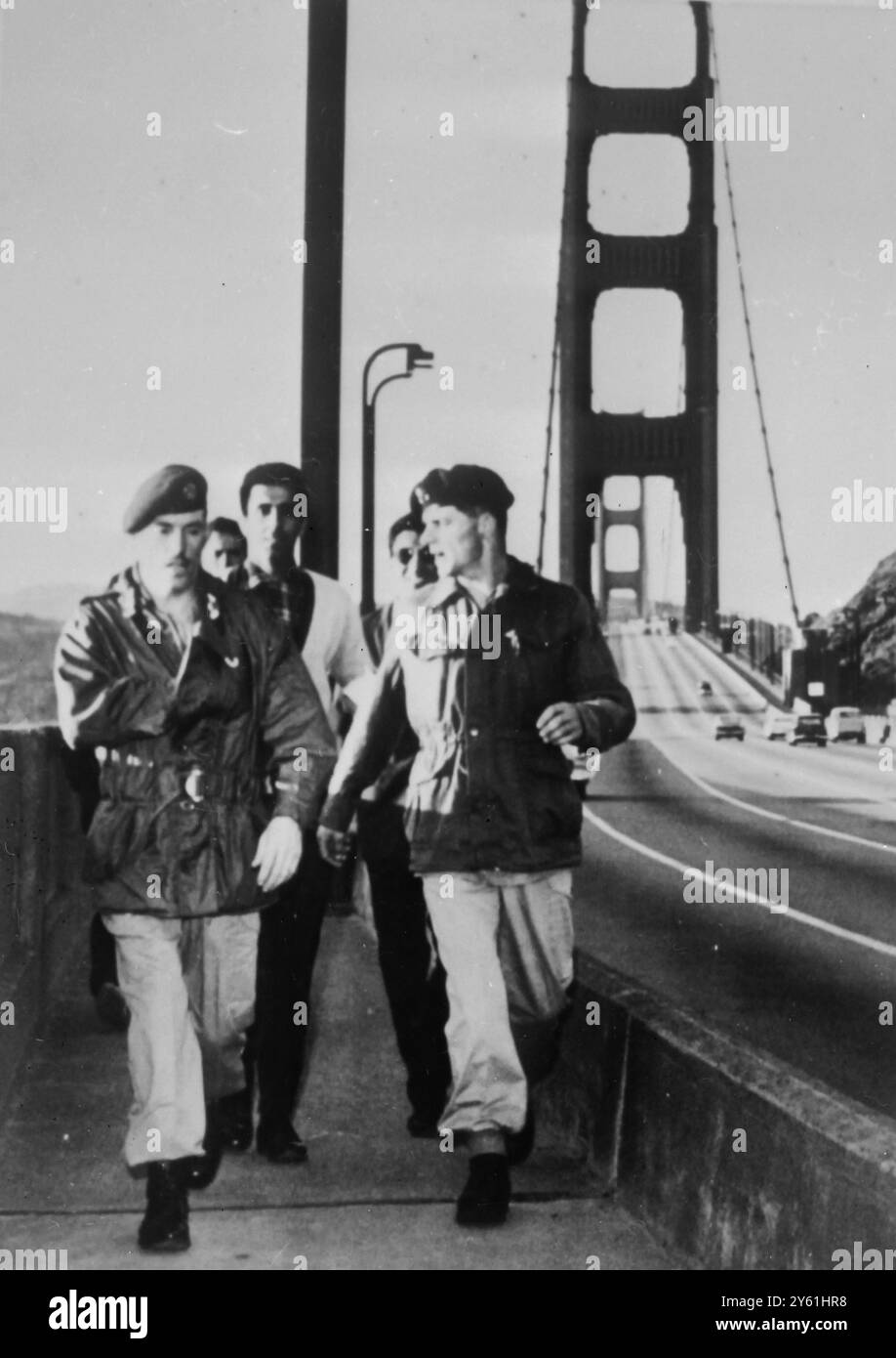 BRITISH ARMY SGT AND RAF SGT START WALK ACROSS AMERICA - MERVYN EVANS ...