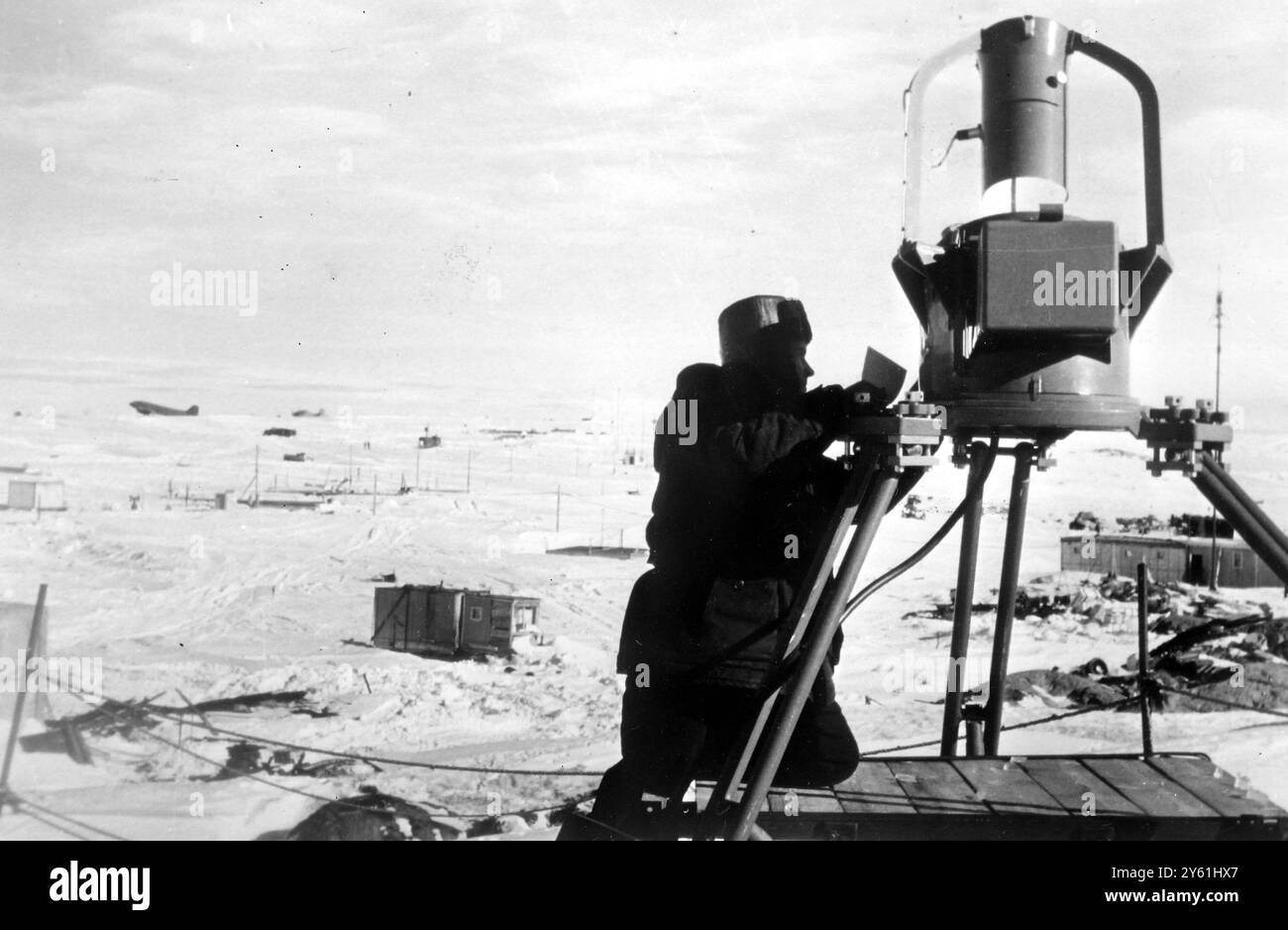 EXPEDITIONS TO SOUTH POLE - SOVIET ANTARCTIC EXPEDITION 12 APRIL 1960 ...