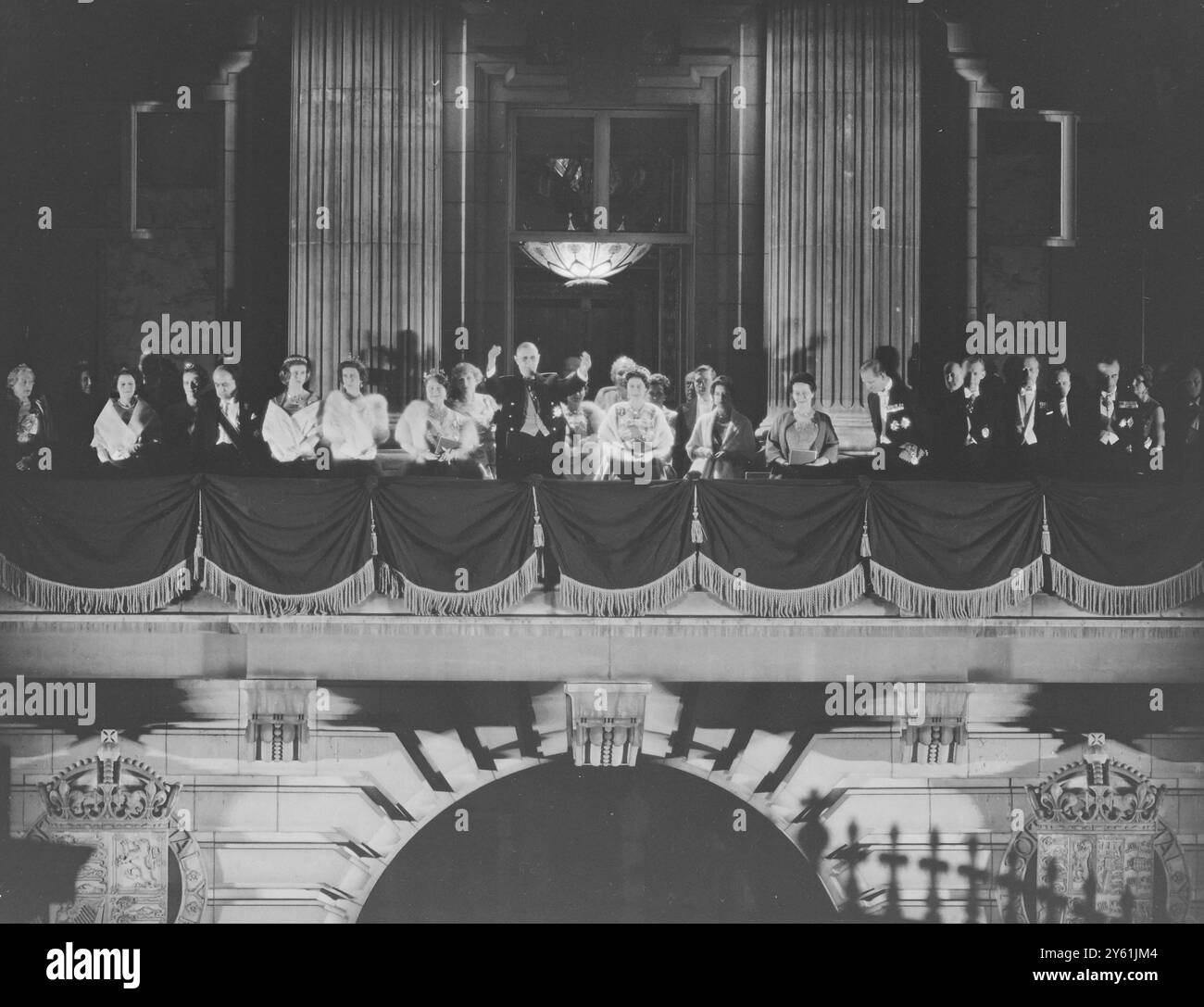 PRINCESS MARGARET ROSE BALCONY BUCKINGHAM PALACE 5 APRIL 1960 Stock ...