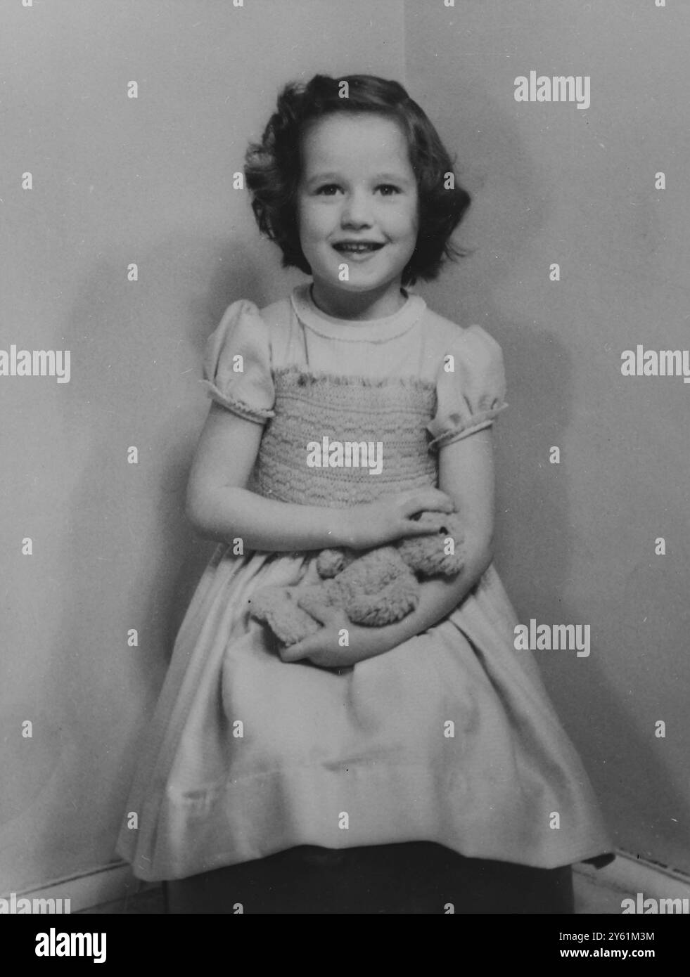 Sarah lowther hi-res stock photography and images - Alamy