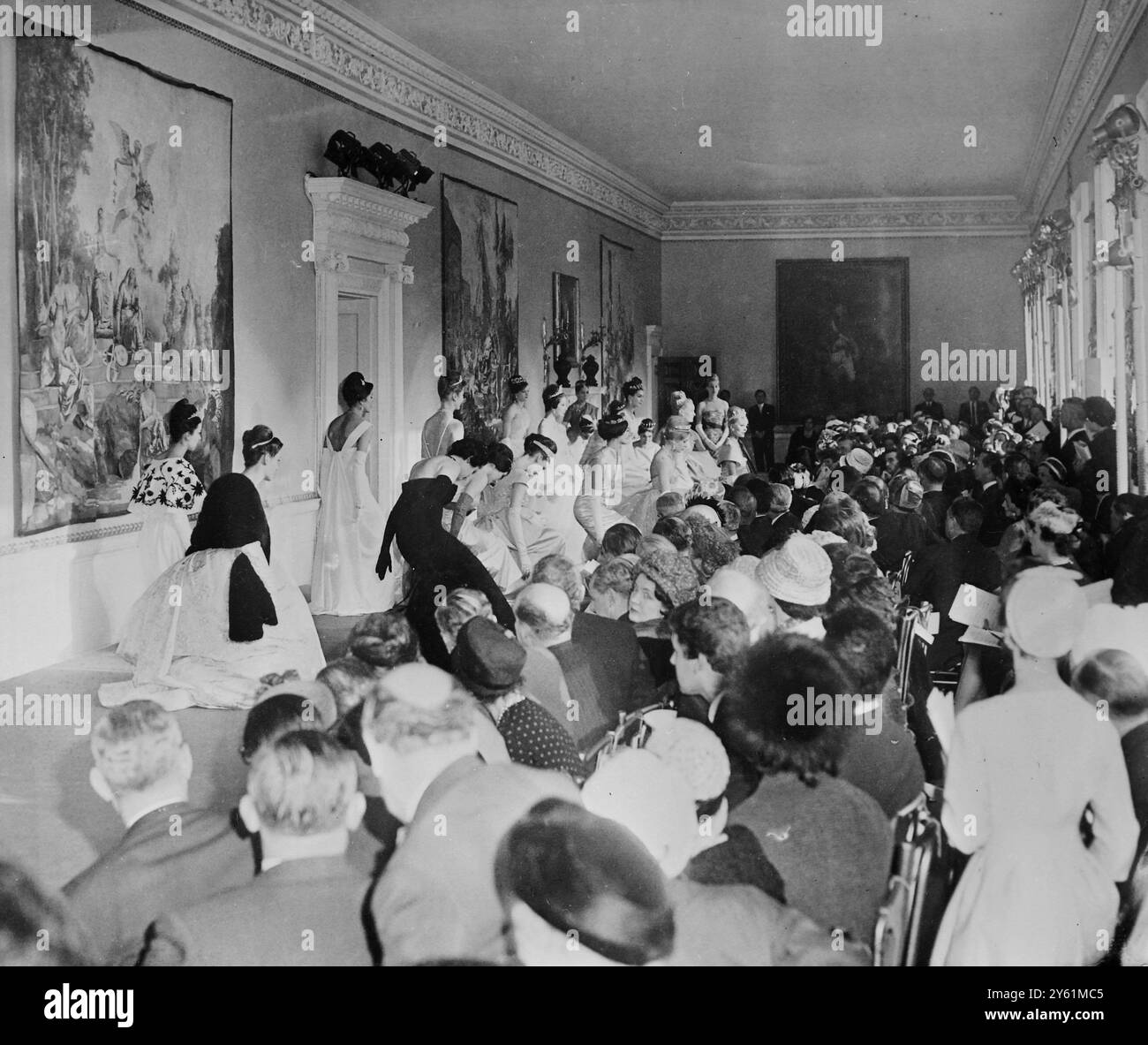 A SCENE INSIDE OSTERLEY HOUSE 22 MARCH 1960 Stock Photo - Alamy