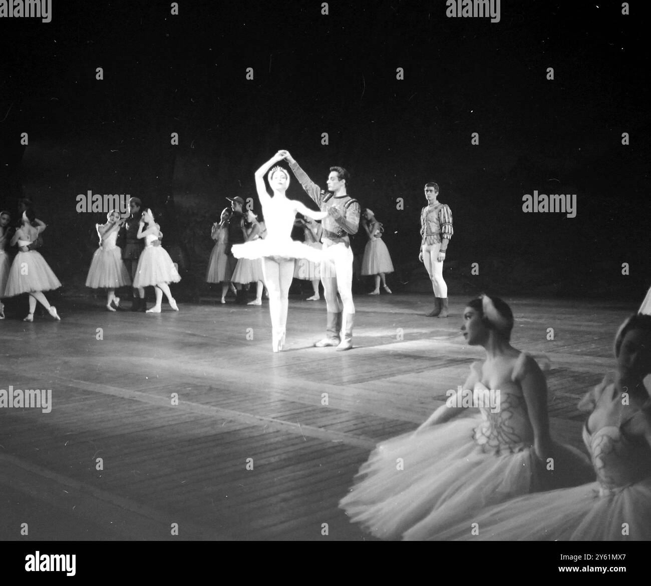 ROYAL BALLET SCHOOL STUDENTS REHEARSING SWAN LAKE AT THE ROYAL OPERA ...