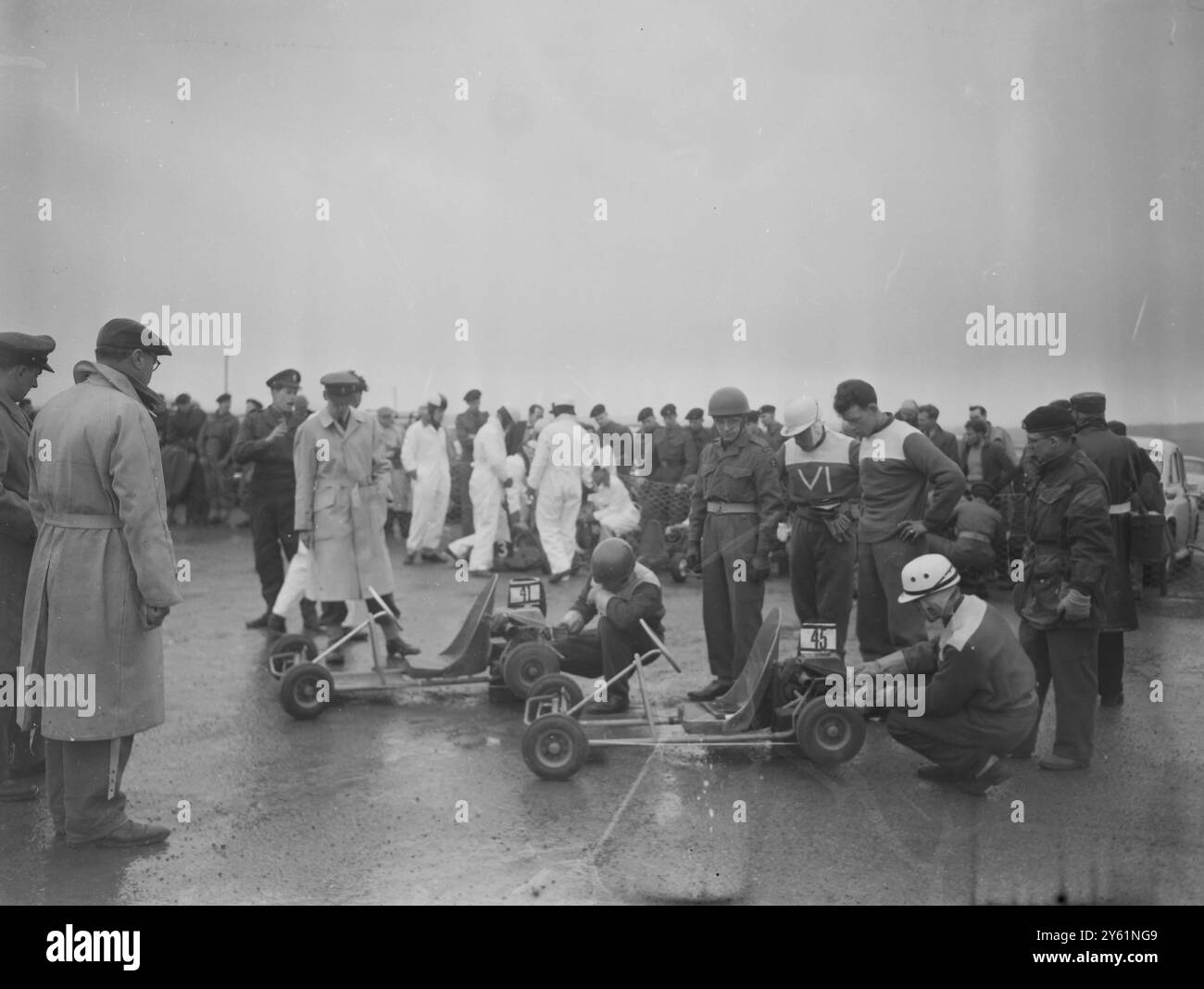 GO KARTING REME TRAINING BRIGADE GIVE DEMONSTRATION BLANDFORD DOR 10 ...