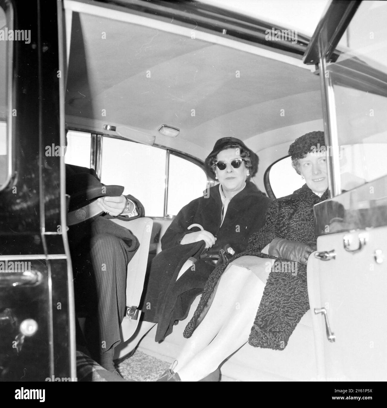 White margarita Black and White Stock Photos & Images - Alamy