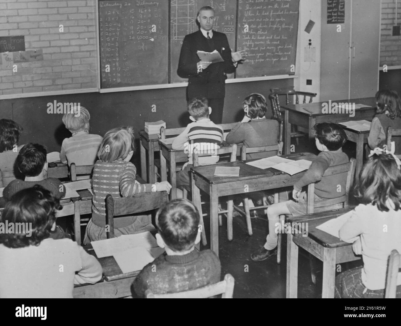 SCHOOL KIDS QUESTIONED BY POLICE DETECTIVE ABOUT IRIS DAWKINS MURDER 24 ...