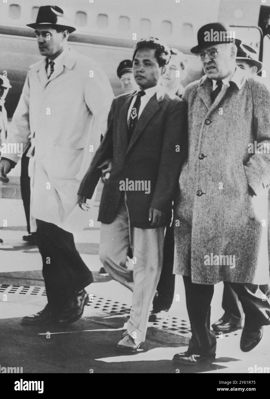 CABIN BOY GADONG A WITNESS IN THE WILLEM VAN RIE TRIAL 24 FEBRUARY 1960 ...