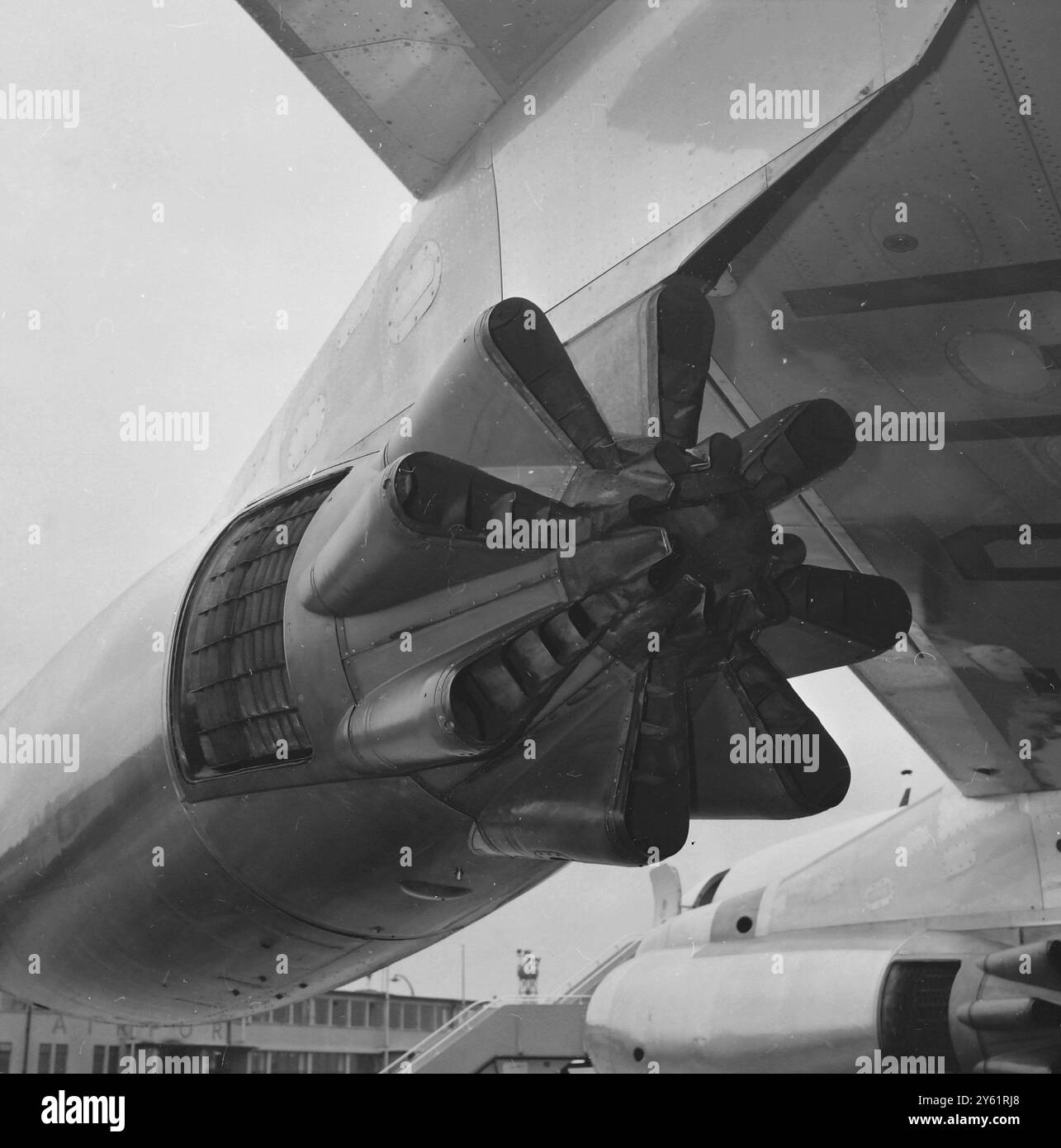 AIR INDIA BRING THEIR FIRST BOEING 707 INTO LONDON AIRPORT 20 FEBRUARY ...