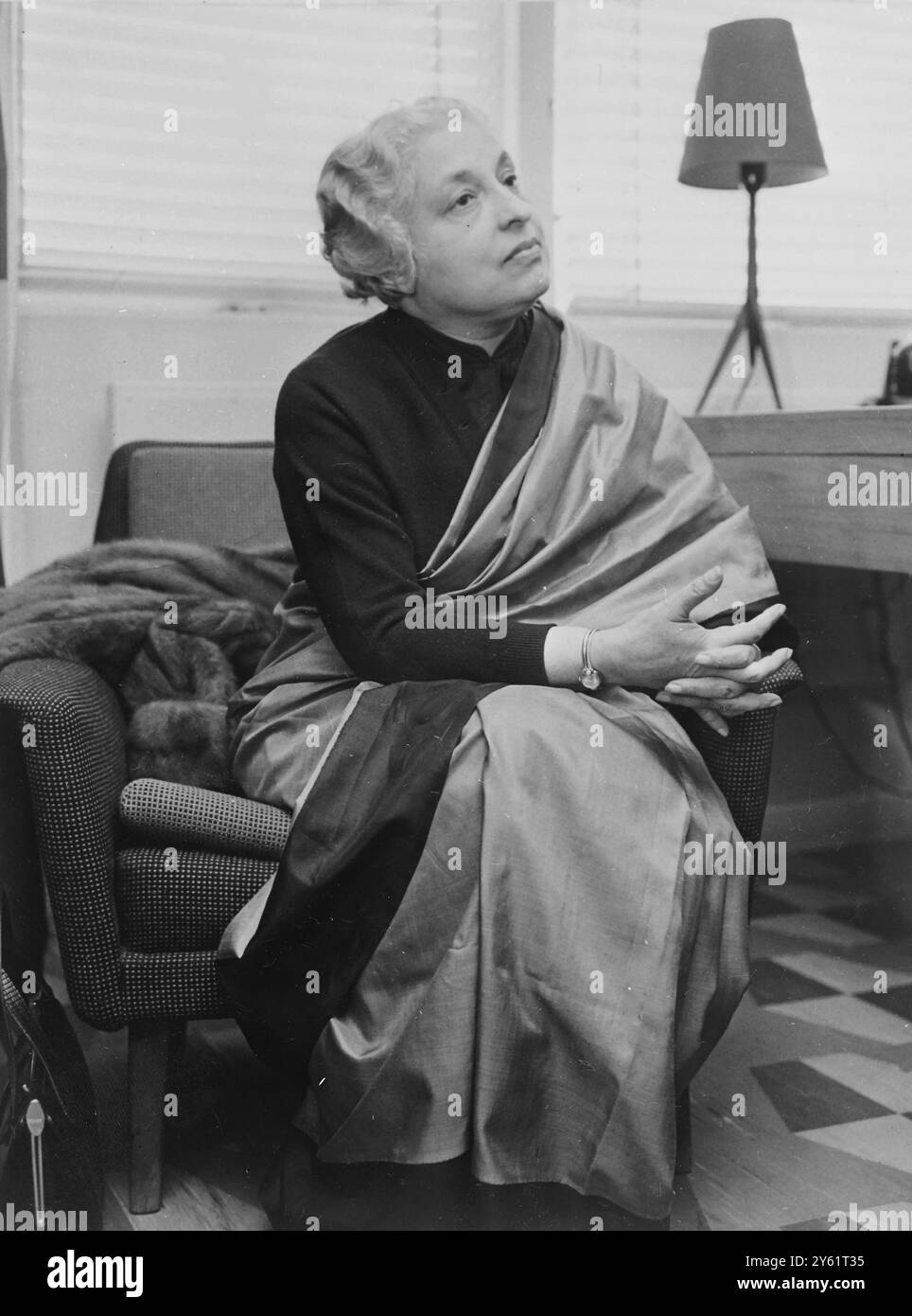 Mrs vijaya lakshmi pandit hi-res stock photography and images - Alamy