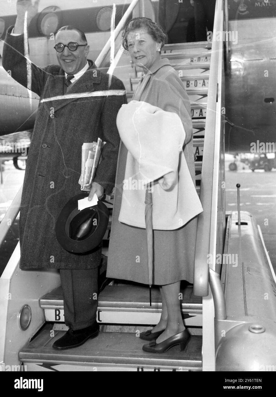 LORD MONCKTON AND HIS WIFE WAVE AS THEY LEAVE LONDON AIRPORT 14 ...