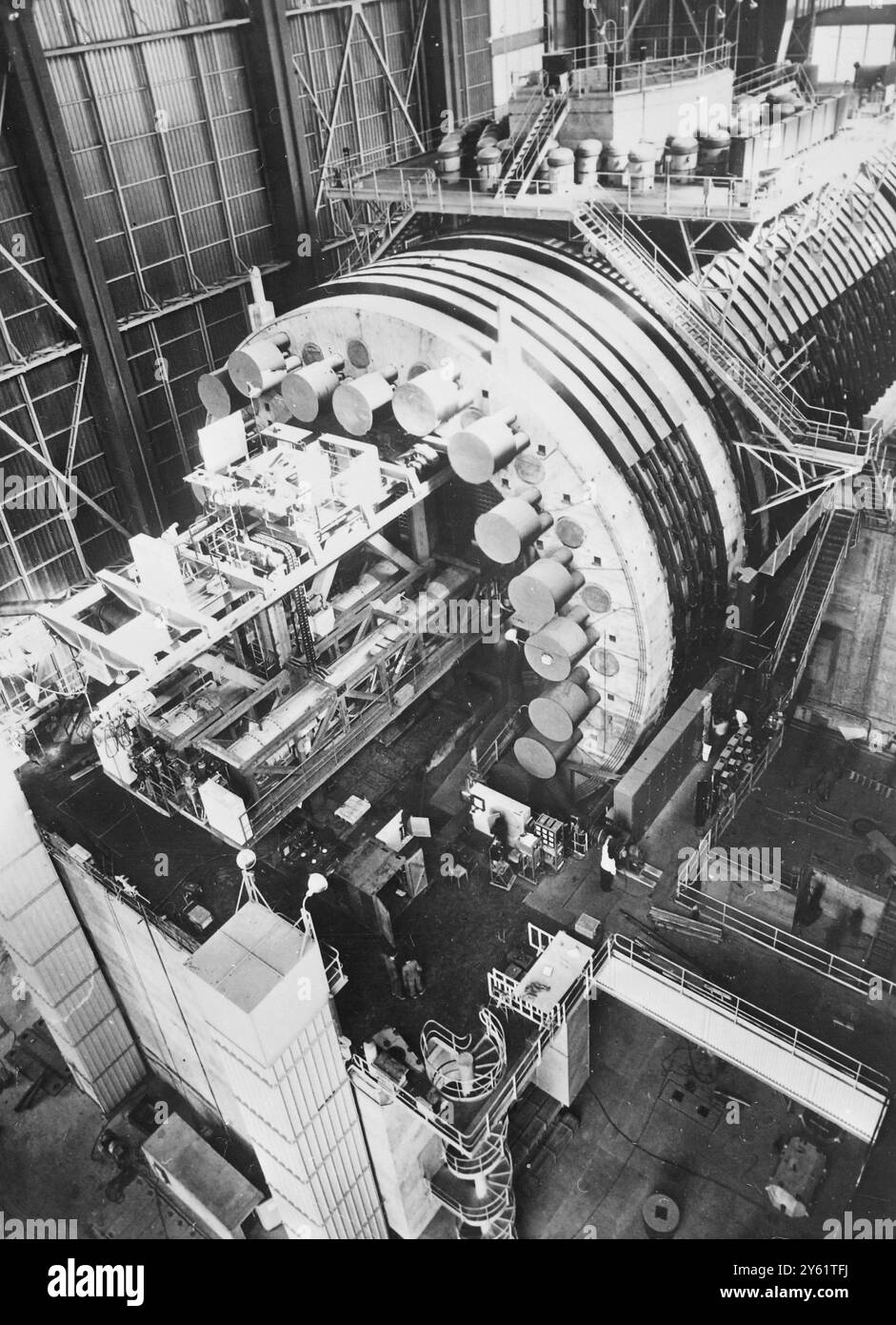 ATOMIC REACTOR FOR FRENCH ATOMIC BOMB SEEN IN PLANT AT MARCOULE FRANCE ...
