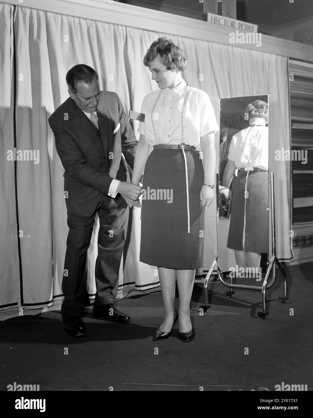 VALERIE WALKER IN HARNESS WITH CLIFFORD NICKSONS THEY DEMONSTRATE THE ...