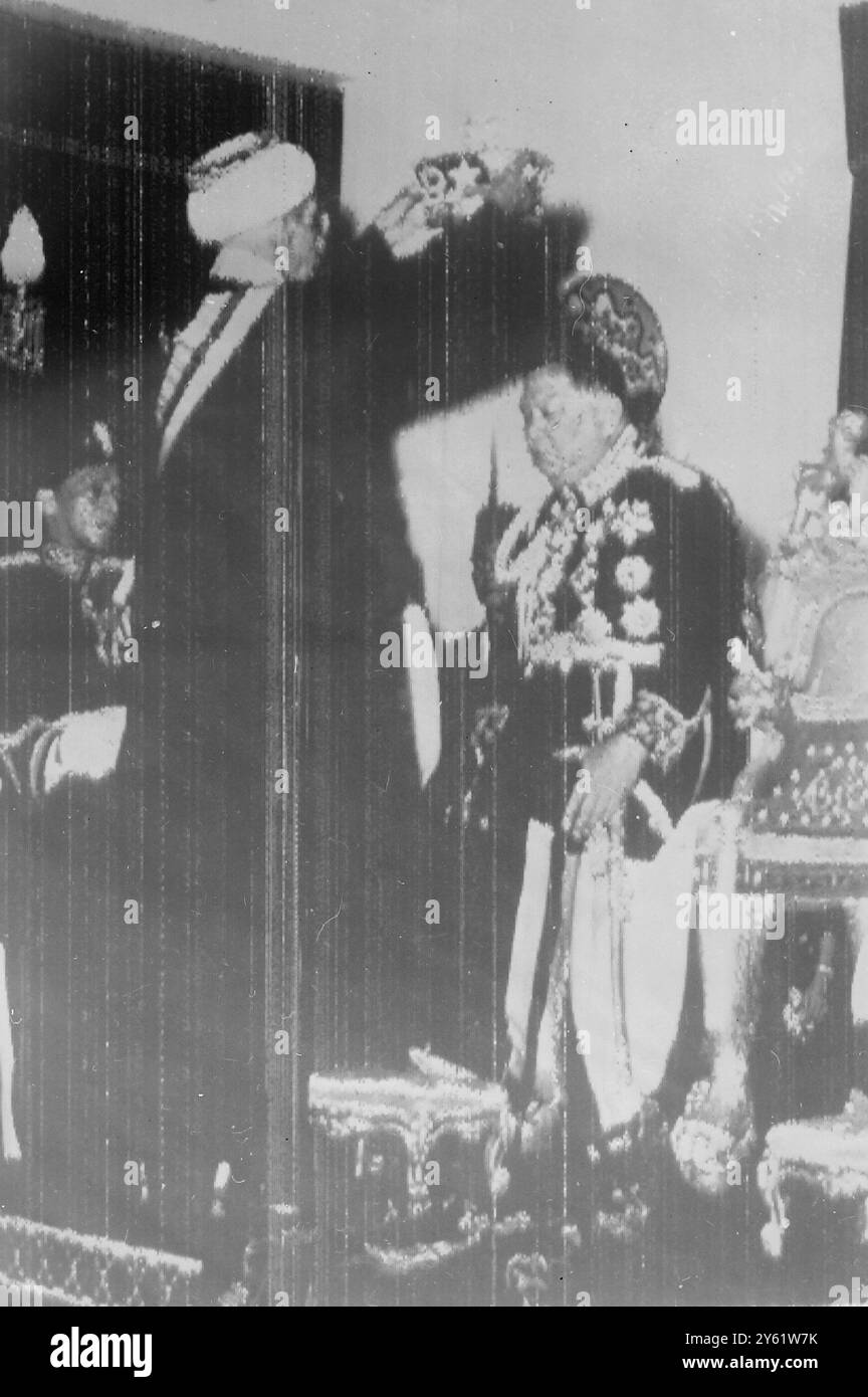 Sultan ismail Black and White Stock Photos & Images - Alamy