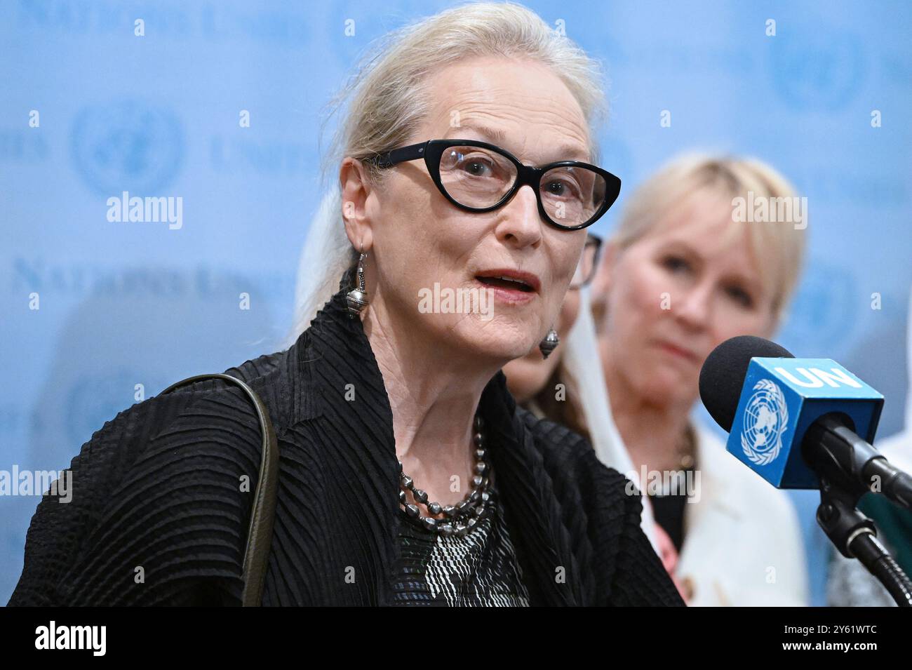 New York, USA. 23rd Sep, 2024. Actress Meryl Streep speaks to members ...