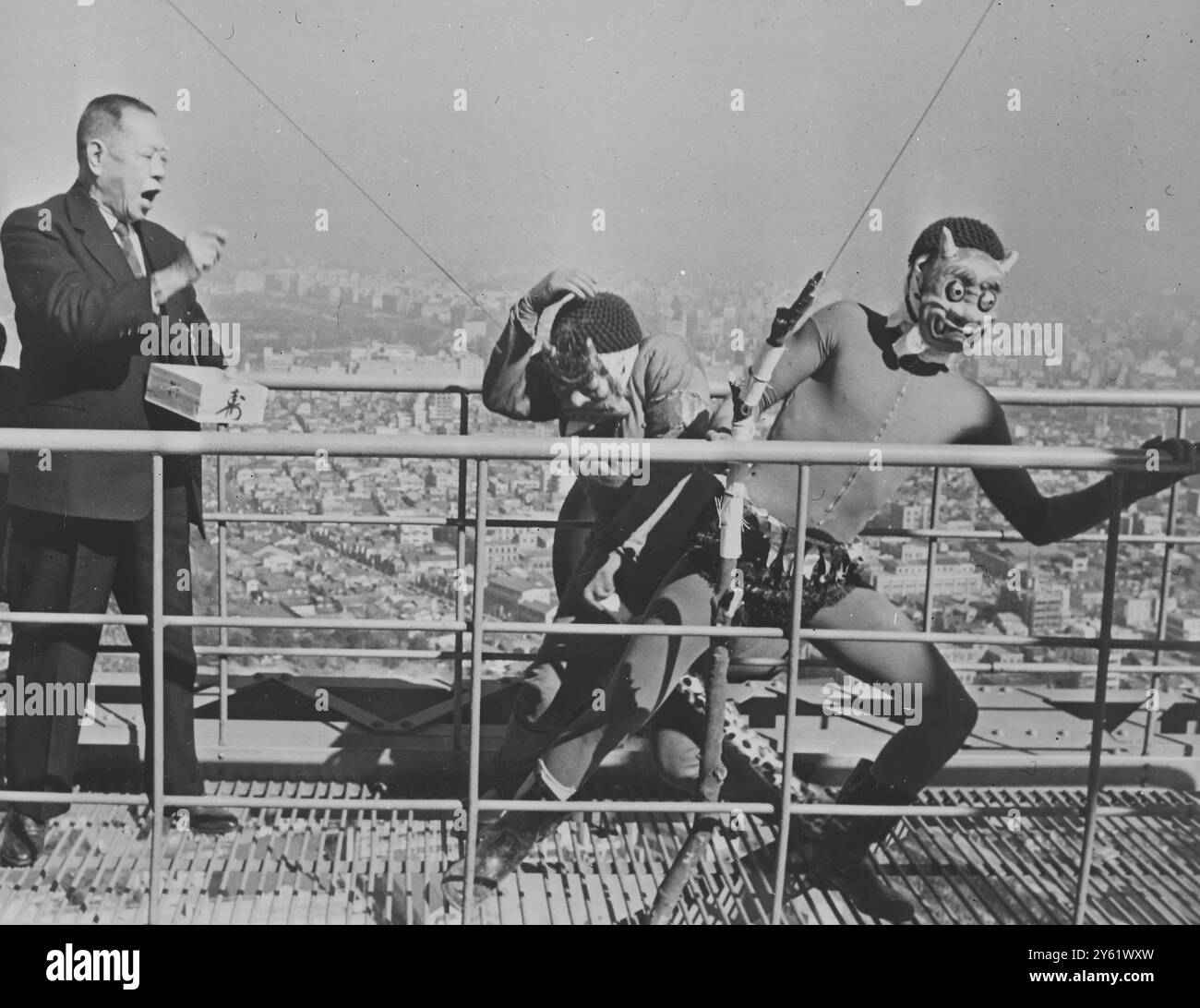 Old japanese calendar Black and White Stock Photos & Images - Alamy