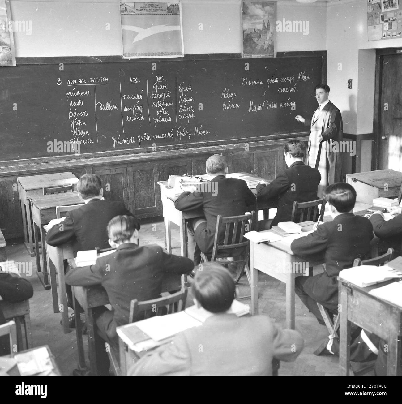 CHILDREN LEARNING RUSSIAN AT TOTTENHAM GRAMMAR SCHOOL 5 FEBRUARY 1960 ...