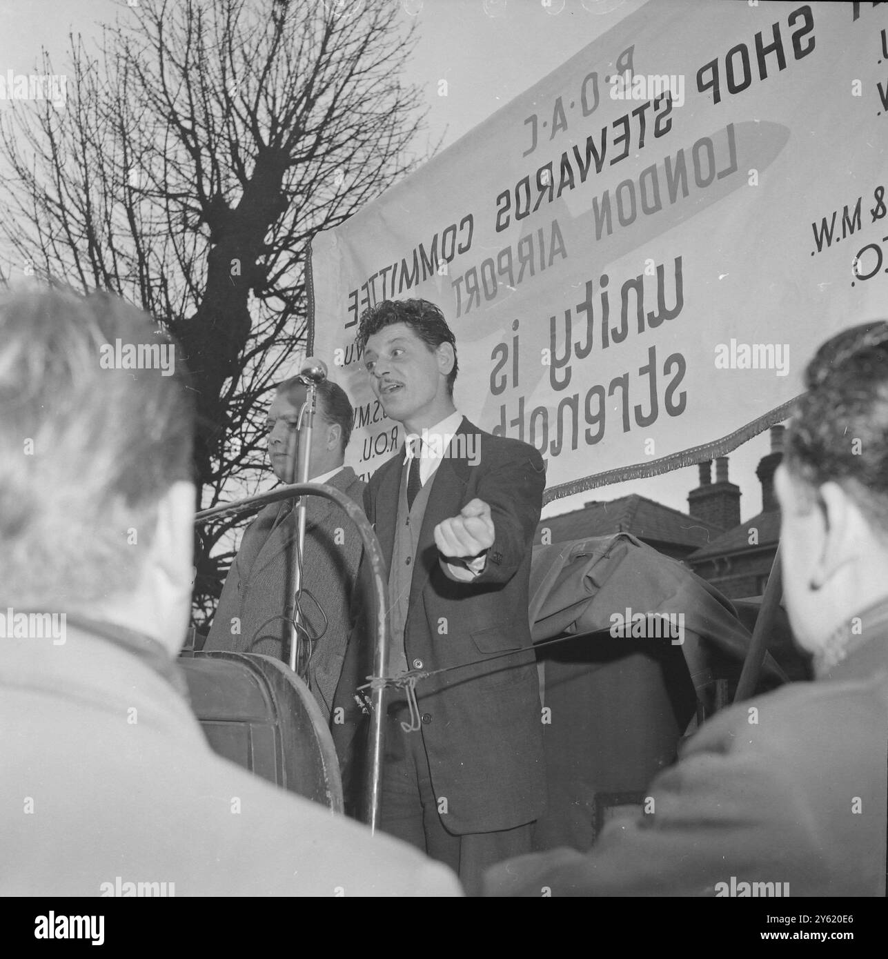 SID MAITLAND ADDRESS A MEETING OF BEA & BOAC MEN OVER STRIKES 25 ...