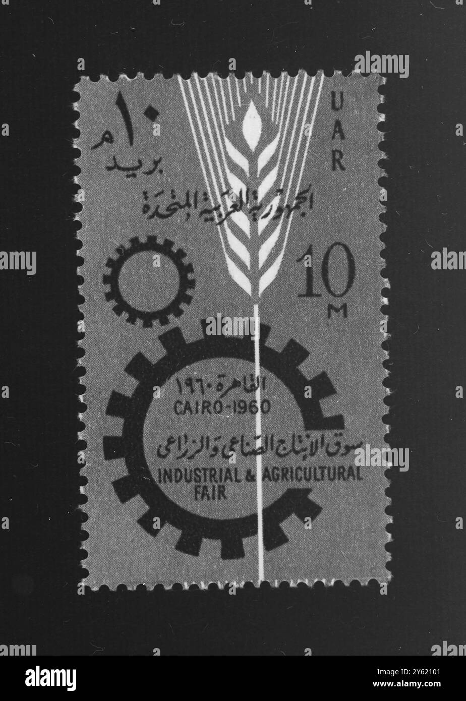 January 10 25 Black and White Stock Photos & Images - Alamy