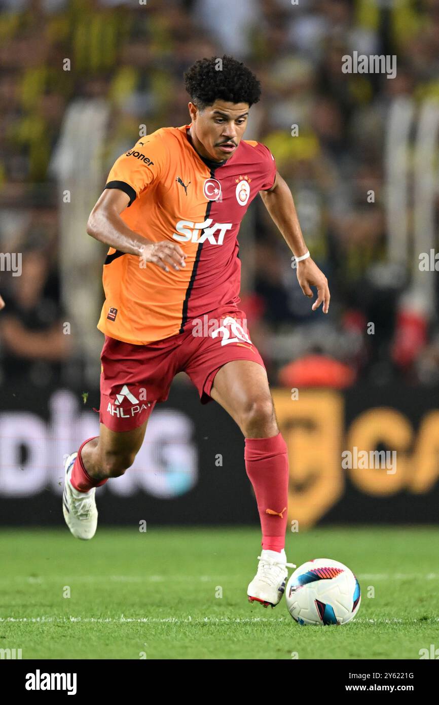 ISTANBUL - Gabriel Sara of Galatasaray SK during the Turkish Superlig ...