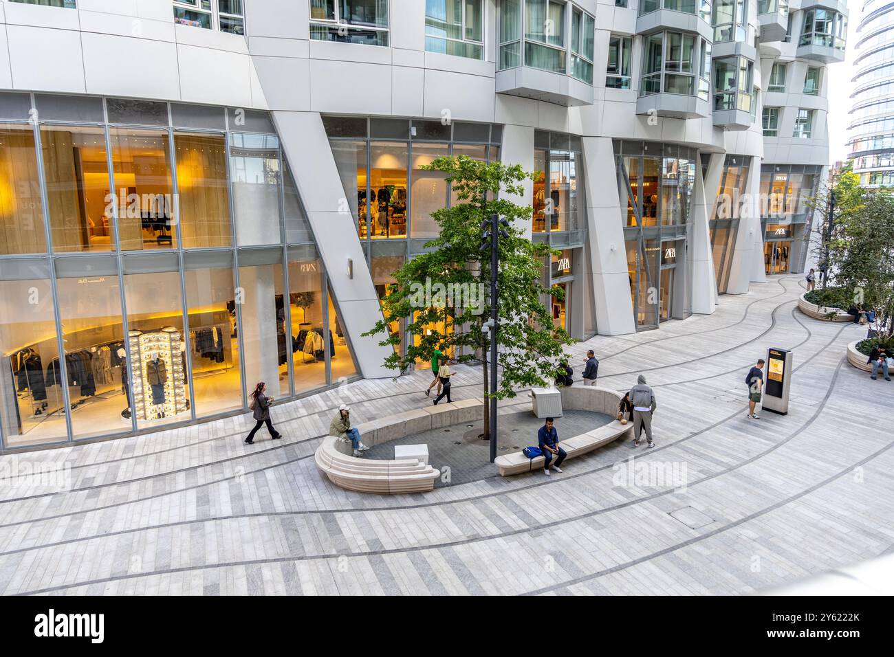 London, UK- September 19, 2024: Large Zara brand retail shop entrance ...