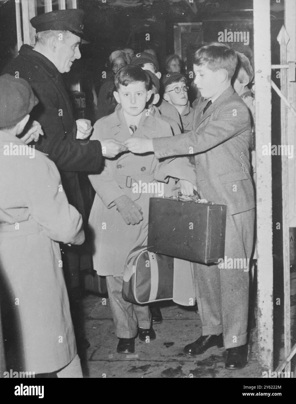 PRINCE CHARLES GOES BACK TO CHEAM SCHOOL HANDS HIS TICKET TO THE ...