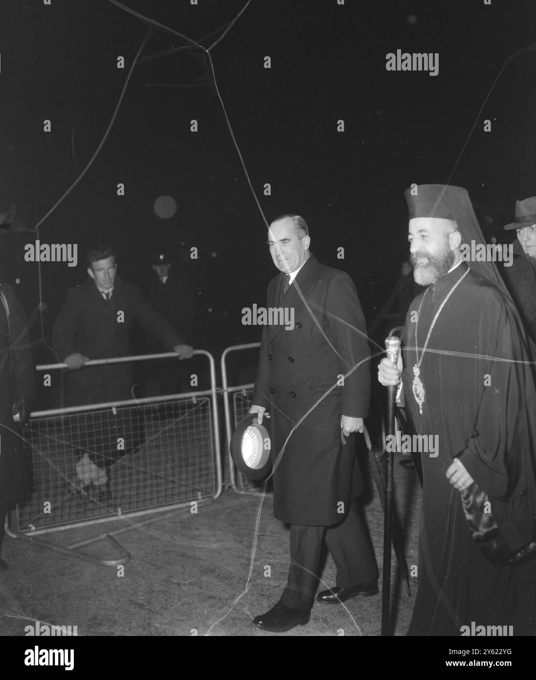ARCHBISHOP MAKARIOS OF CYPRUS WITH SIR HUGH FOOT 13 JANUARY 1960 Stock ...