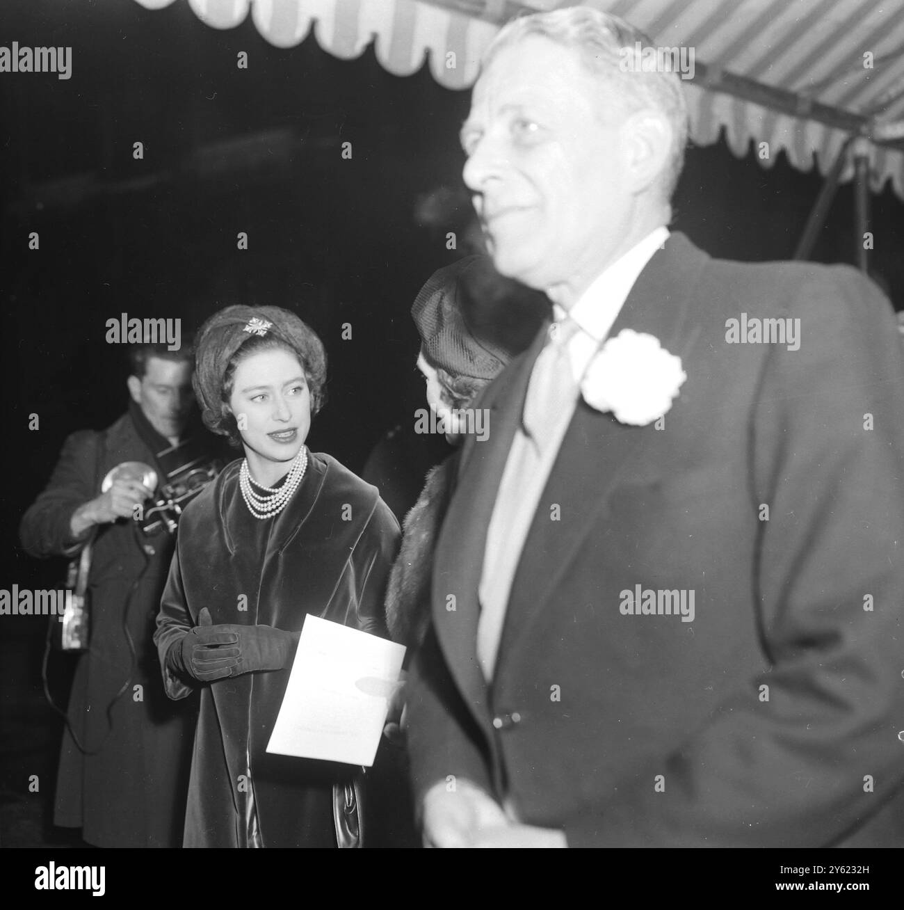 PRINCESS MARGARET THE WEDDING OF DAVINA BOWES-LYON 14 JANUARY 1960 ...