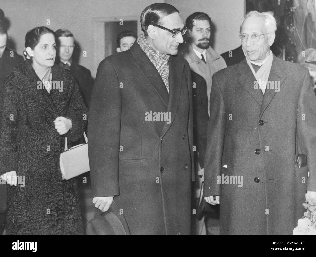 Film premier 1960 hi-res stock photography and images - Alamy
