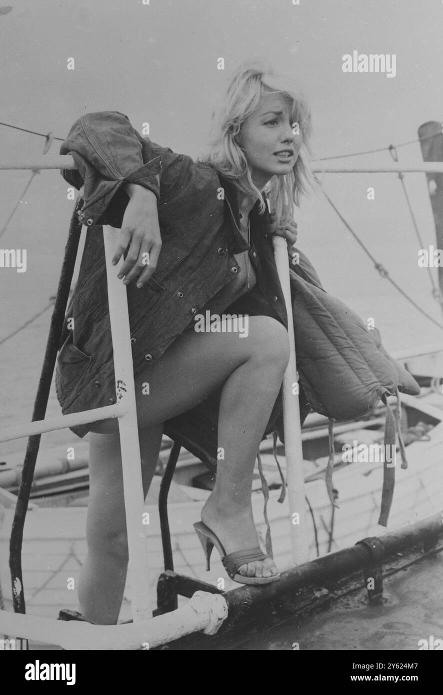 FRENCH ACTRESS MYLENE DEMONGEOT DURING FILMING OF " UNDER TEN FLAGS " 7 JANUARY 1960 Stock Photo ...