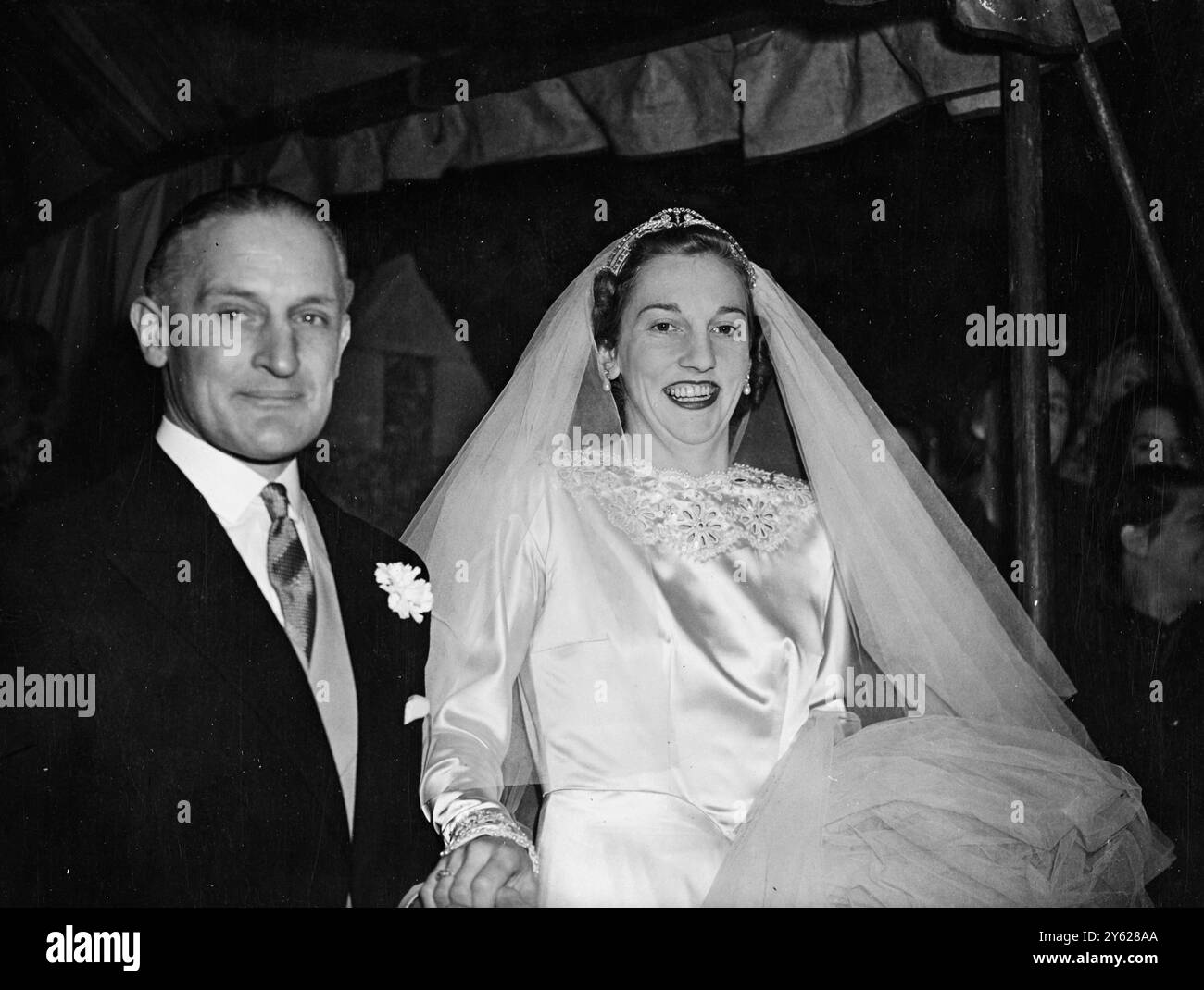 The marriage between Lady Doreen Hope, younger daughter of the Marquees ...