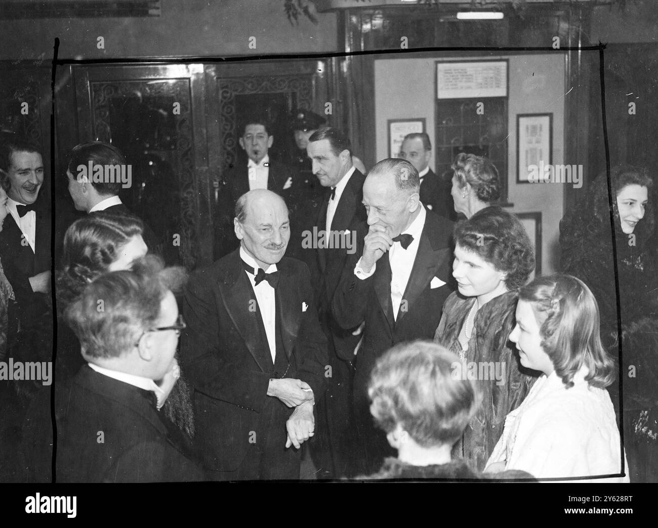 Wartime organisation hi-res stock photography and images - Alamy