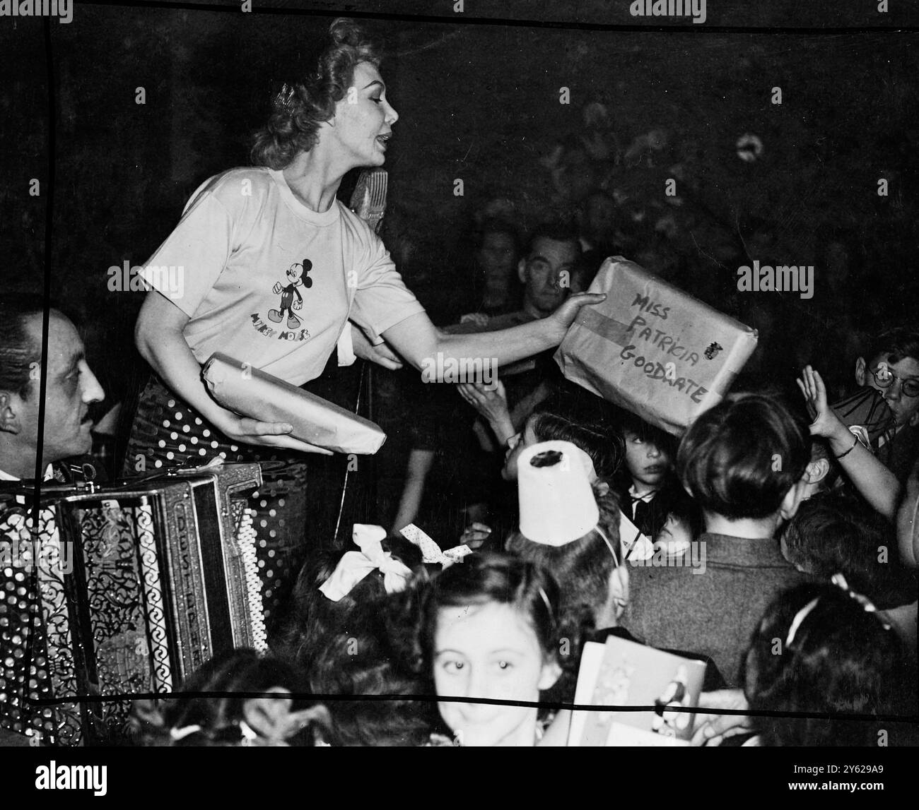 Mickey mouse motif hi-res stock photography and images - Alamy