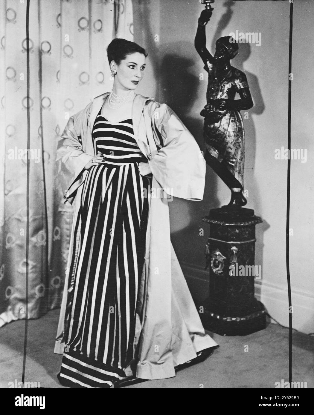 Faille blanche hi-res stock photography and images - Alamy