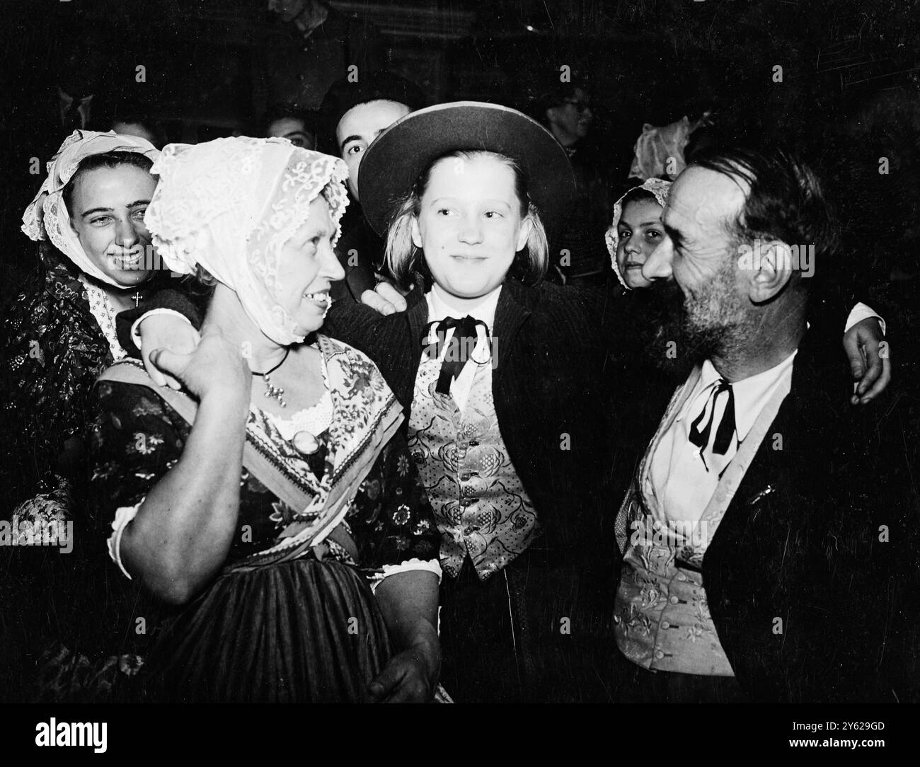 After a Lapse of Nine Years, the Winter Festival of the English Folk ...