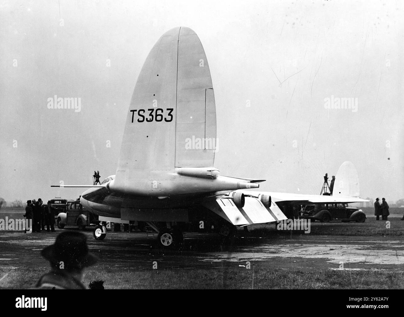 Described by one onlooker as being like a "disembodied boomerang ...