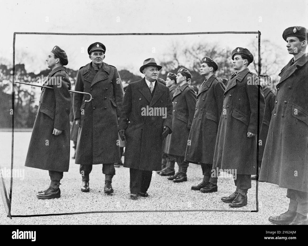 The Right Honourable E.Shinwell M.P., secretary of war, paid a visit to ...